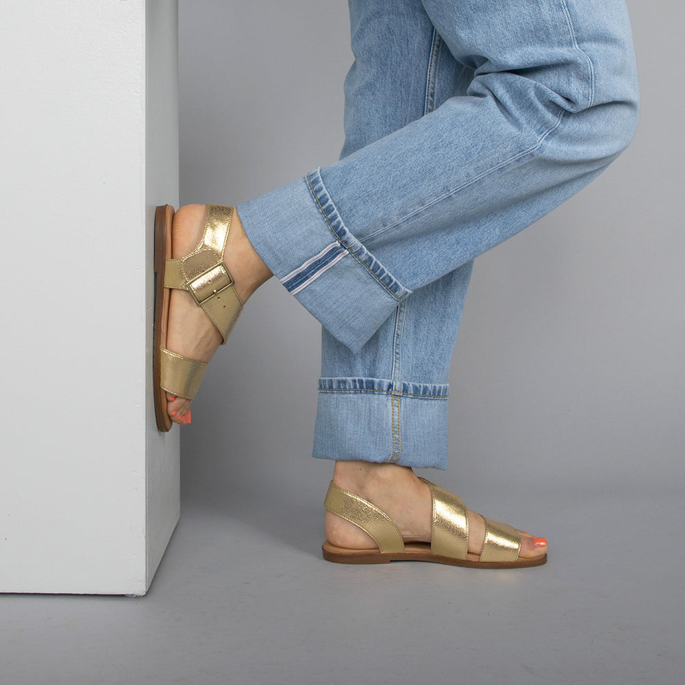 Esska Shoes, stylish and comfortable shoes for confident women