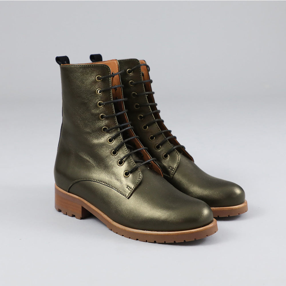 Esska Shoes, stylish and comfortable shoes for confident women