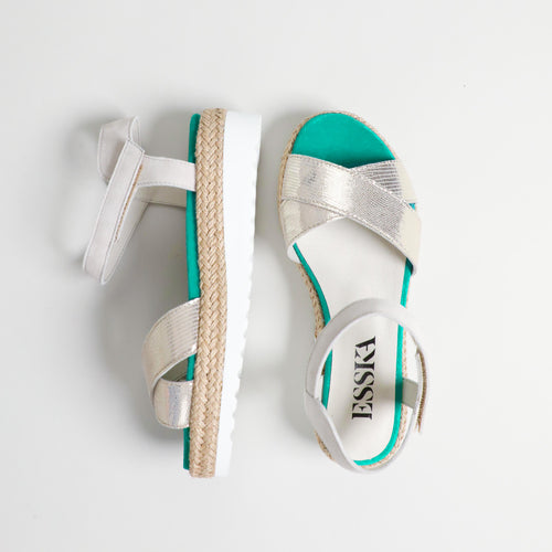 Esska Shoes, stylish and comfortable shoes for confident women