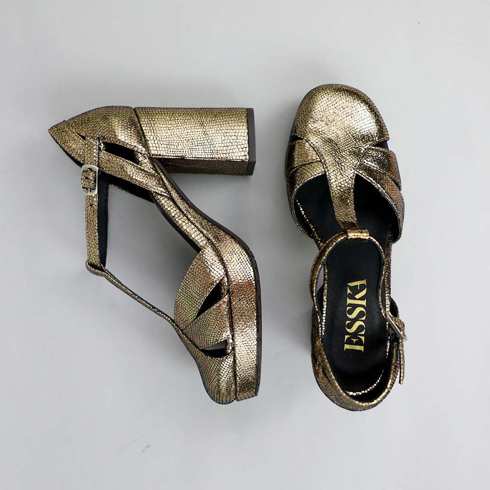 Esska Shoes, stylish and comfortable shoes for confident women